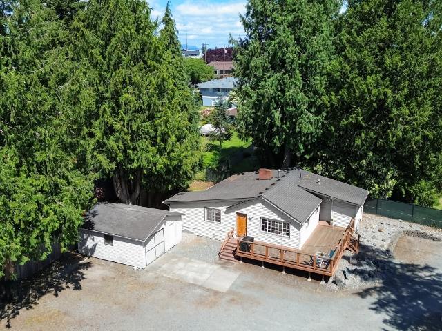 416 Riverview Lane
