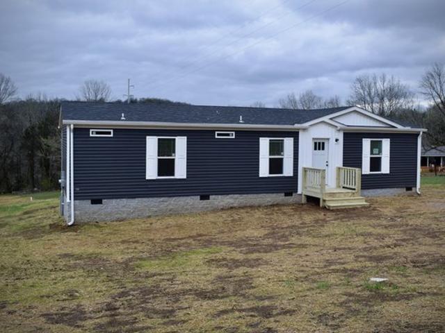 416 River St, Hartsville, TN 37074