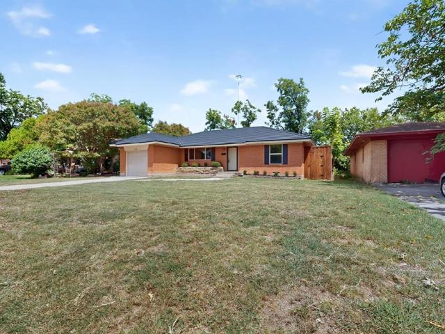 416 Rustic Circle