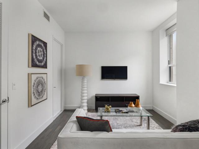 416 W 52ND Street 611