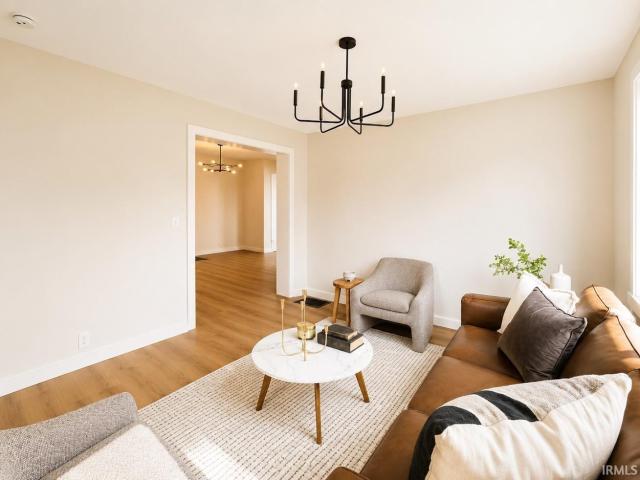 416 W 7th Street