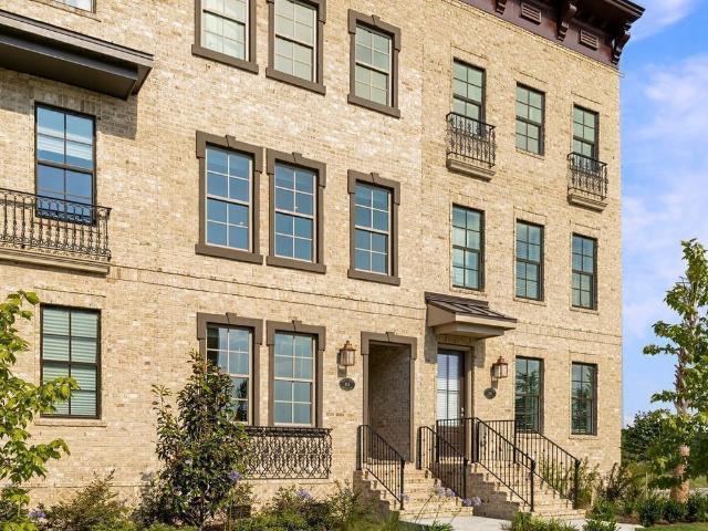 416 Upper East Avenue