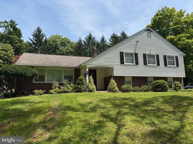 416 Yorkshire Rd, Bryn Mawr, PA 19010