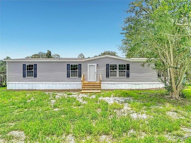 41740 Shadow Ln, Deland, FL 32720