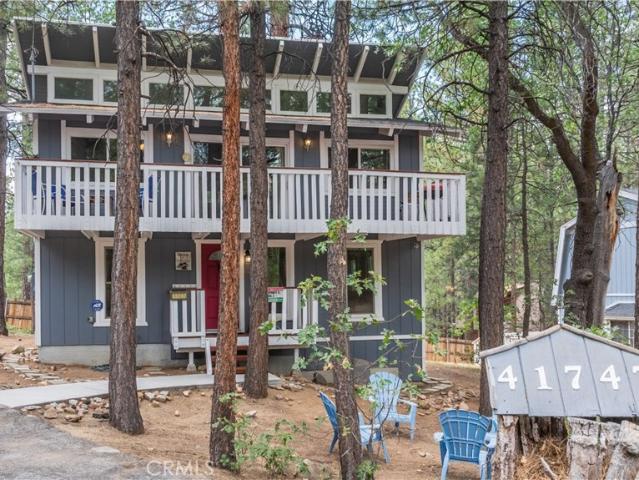 41747 Comstock