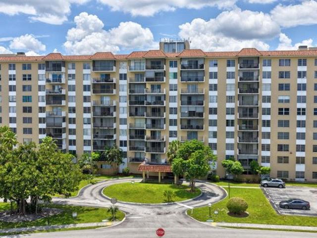 4174 Inverrary Dr Apt 513, Lauderhill, FL 33319
