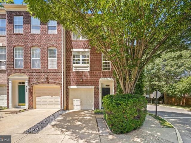4174 Timber Log Way, Fairfax, VA 22030