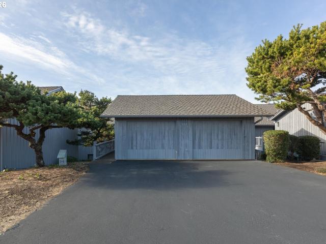 4175 n highway 101 # e 5