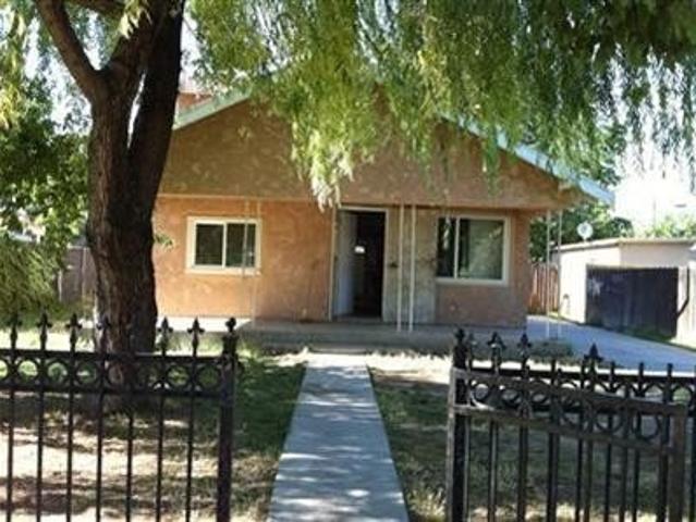 4175 E Washington Ave, Fresno, CA 93702