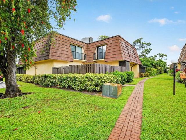 4175 Turnberry Cir Apt 1102, Lake Worth, FL 33467