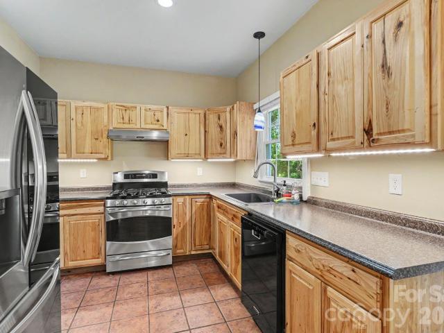 4176 Peyton Court NW