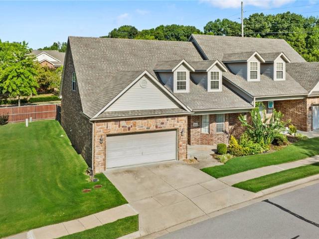 4177 N Meadow View Drive