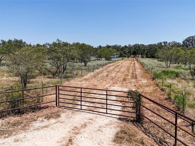 4177 Old Colony Line Rd