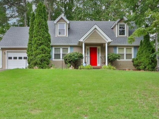 4177 Duesenberg Dr, Tucker, GA 30084