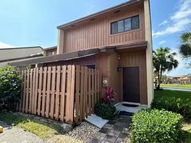 4177 South Pine Island Rd, Davie 1 Bedroom 1 Bath