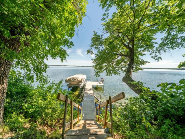 41780 Kansas Point Lane