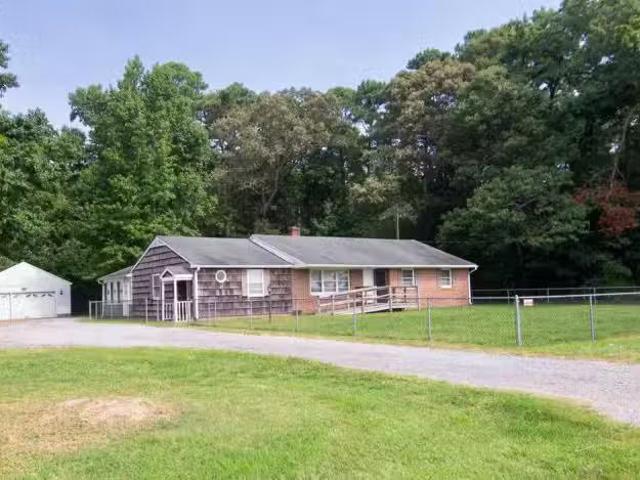 4179 WOODPECKER RD, SEAFORD, DE 19973 Single Family Residence.