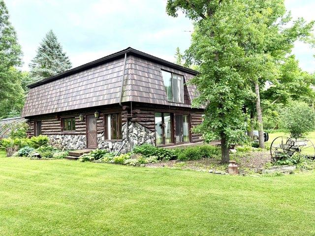 41706 th St, Roseau, MN 56751