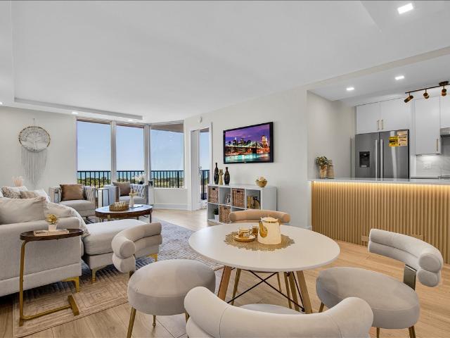 4170 N Marine Drive # 19M