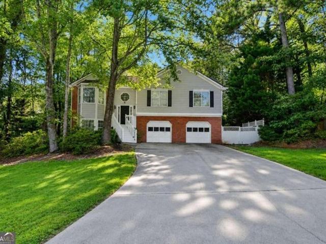 4170 Gables Pl, Buford, GA 30519