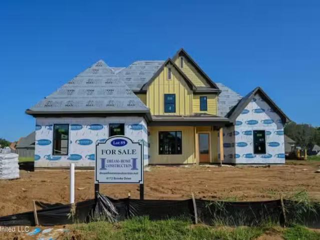 4172 BROOKE DR, NESBIT, MS 38651 Single Family Residence For S.