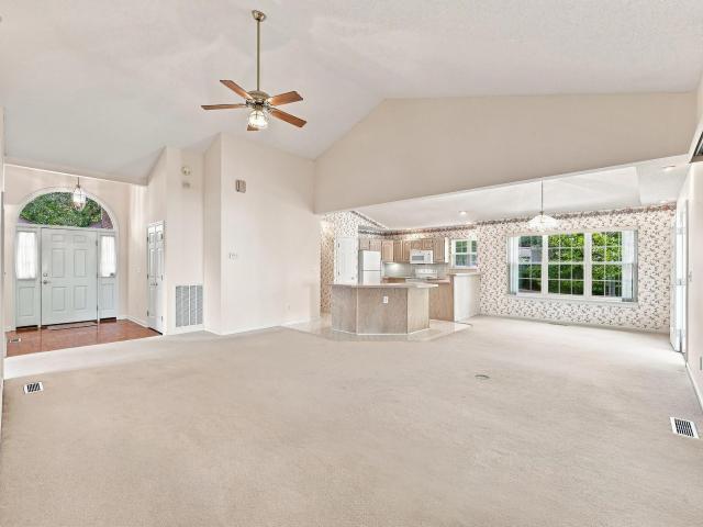 4172 Fairway Dr