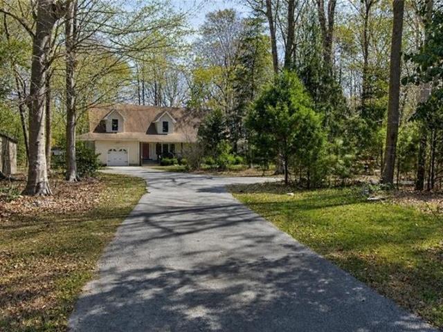 4172 Godwin Blvd, Suffolk, VA 23434