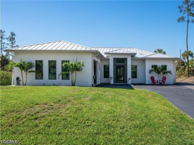 4172 12th Ave SE, Naples, FL 34117