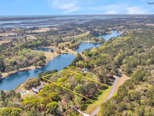 4173 Gnarled Oaks Ln, Johns Island, SC 29455