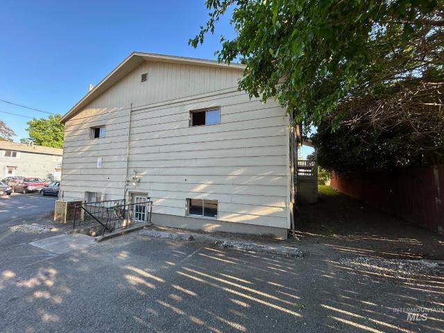417 2nd Avenue