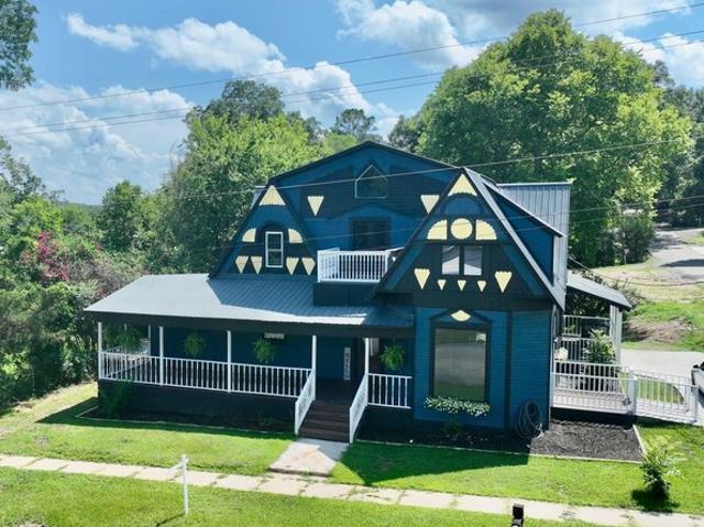 417 2nd St N, Oneonta, AL 35121