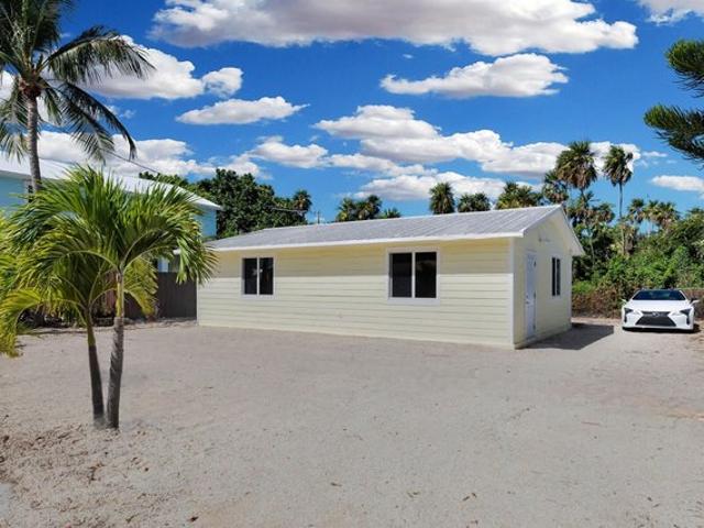 417 95th Street Ocean, Marathon, FL 33050