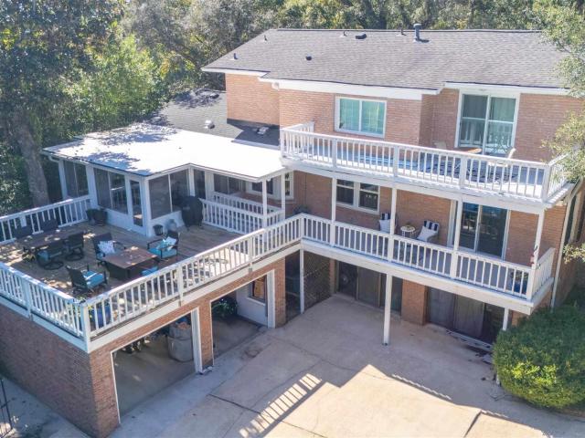 417 Canterbury Ln, Gulf Breeze, FL 32561 | MLS #671940 | Compass