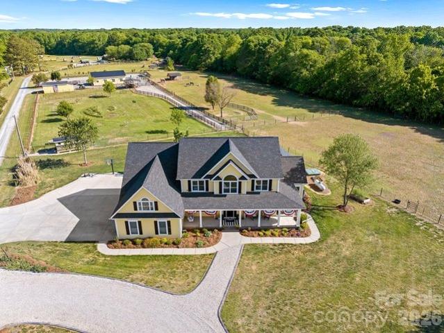 417 Clontz Rd, Indian Trail, NC 28079
