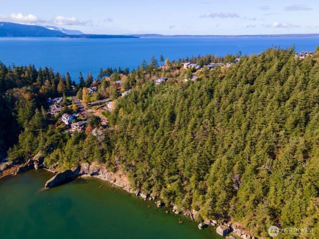 417 Arbutus Pl, Bellingham, WA 98225 | MLS #2478 | Compass