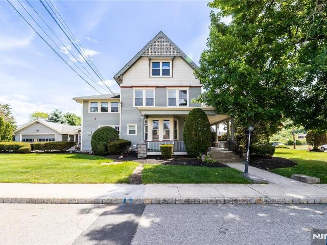 417 Blackwell Street