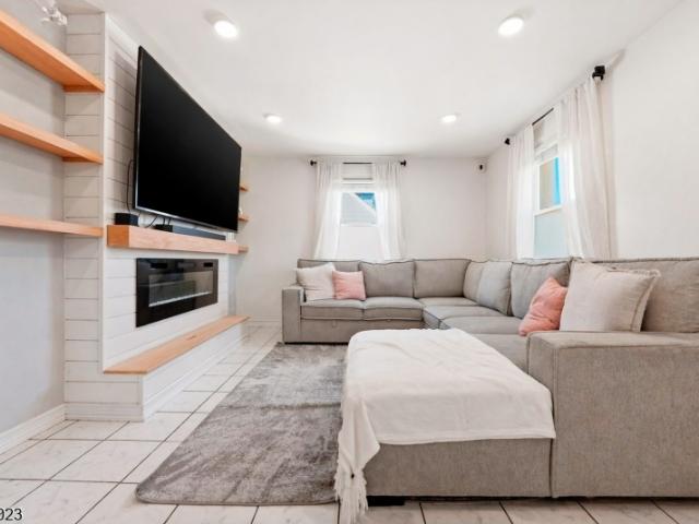 417 Brooklawn Ave
