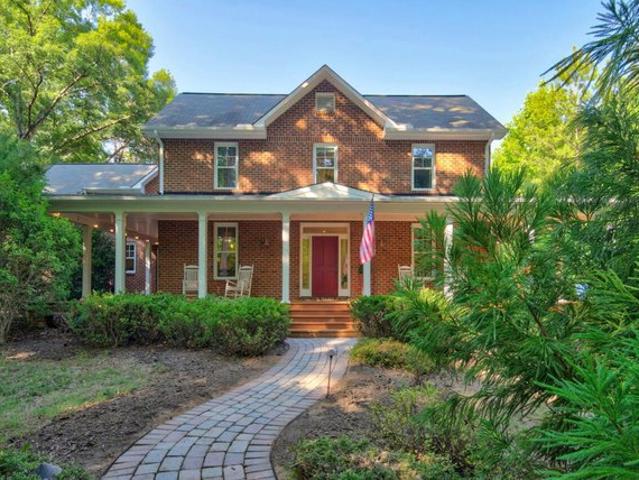 417 Grand Oak Dr, Hillsborough, NC 27278