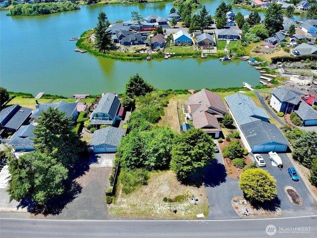 417 Duck Lake Dr SE Lot 64, Ocean Shores, WA 98569