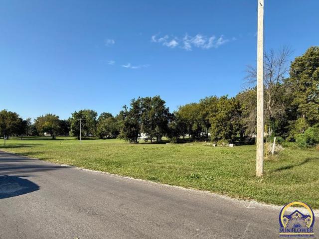 417 E 14th St, Horton, KS 66439 | MLS #241342