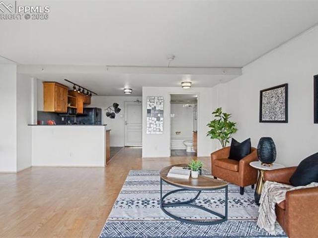 417 E Kiowa Street