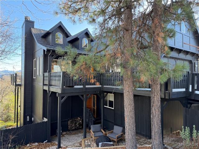 417 Emerald Dr, Lake Arrowhead, CA 92352 | MLS #IG25282
