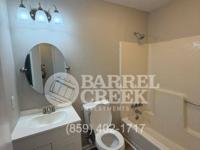 417 Earl Street 2 Bedroom Apartment for Rent at 417 Earl St, Danville, KY 40422