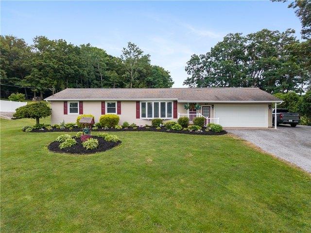 417 East Rd, Wyoming, NY 14591