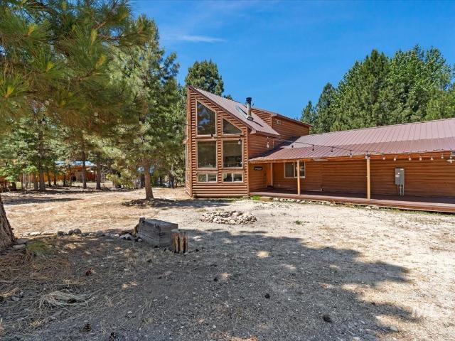417 Elk Creek Rd