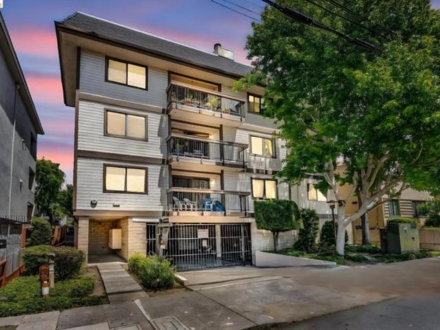 417 Evelyn Ave Apt 205, Albany, CA 94706