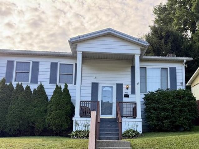 417 Ewart Ave, Beckley, WV 25801