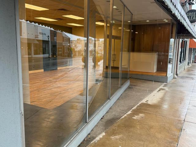 417 f j main st w