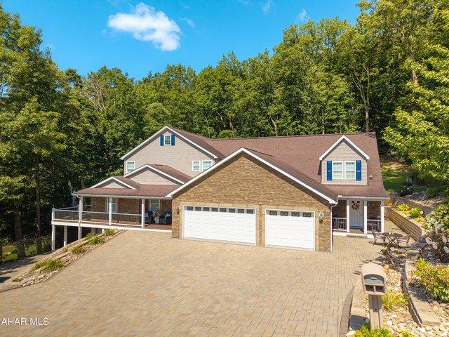 417 Forbes Rd, Bedford, PA 15522