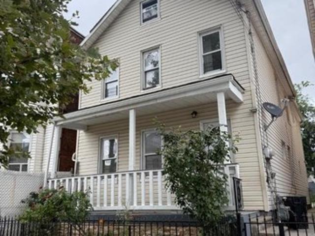 417 Franklin St, Elizabeth City, NJ 07206